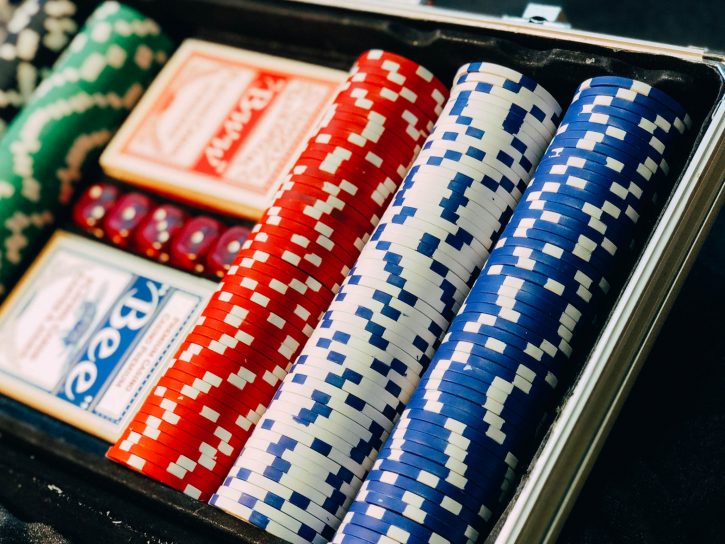 Learn how to play poker like a pro. | DGA Games